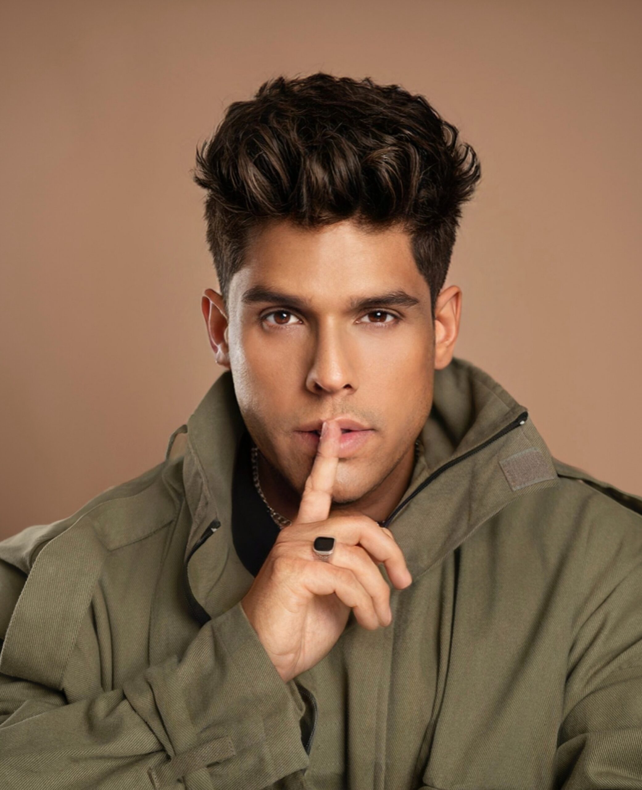 Ángel Ramos: El talento venezolano detrás de la lente que redefine la ...